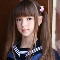 このかたは誰ですか？ - 「Eva.R」というモデルの方です。。。 - Yahoo!知恵袋