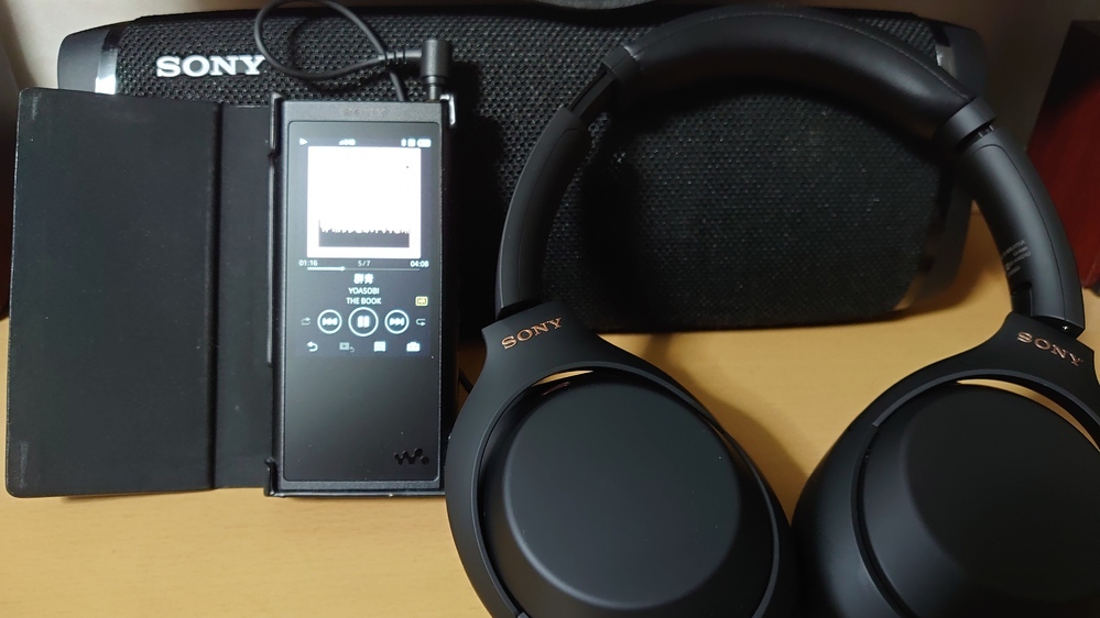 sonyのヘッドホンWH-1000XM4について質問です。 - 有線接 sonyのヘッドホンWH-1000XM4について質問です。 - 有線接