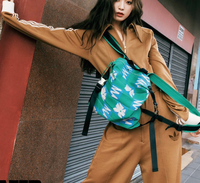 ohmygirlのアリンが着用しているadidasのジャージ... - Yahoo!知恵袋