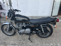 GS750をヤフオクで探していると写真のGS750dというも... - Yahoo!知恵袋