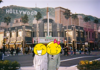 USJでオープン当初はHOLLYWOODの文字のある山と一緒... - Yahoo!知恵袋