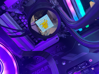 NZXTのGIFについての質問です。GIFが小さくしかも四角... - Yahoo!知恵袋