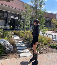 165cm、52〜53kgを行き来してます。1日何歩くらい歩けば痩せるで... - Yahoo!知恵袋