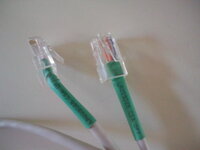 どれがクロスタイプか教えほしいです。ケーブルに記載の文字を載せます①E1... - Yahoo!知恵袋