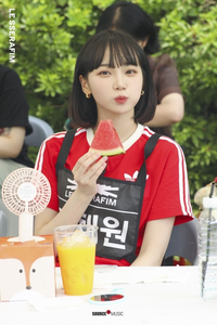 この写真の掲載元？を教えて頂きたいです。またこのようなsourc... - Yahoo!知恵袋