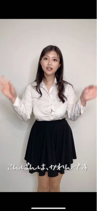 至急10代の方に質問です！YouTuberの「しずかれん」さんは可愛いと... - Yahoo!知恵袋