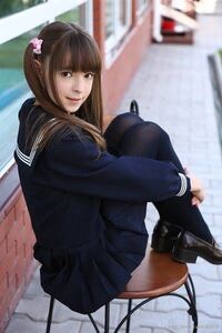 この子は誰ですか！？ - Eva.R（エヴァ・R）という方です。。。 - Yahoo!知恵袋