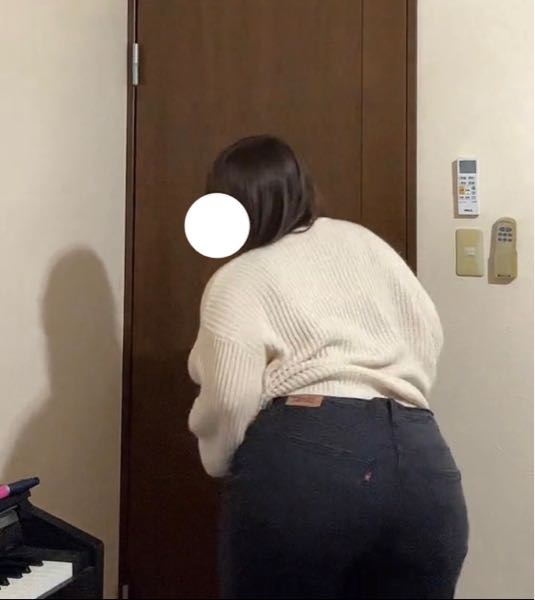 高2女子です。このお尻は大きすぎますか；； 身長は150c 教えて！しごとの先生｜yahooしごとカタログ 