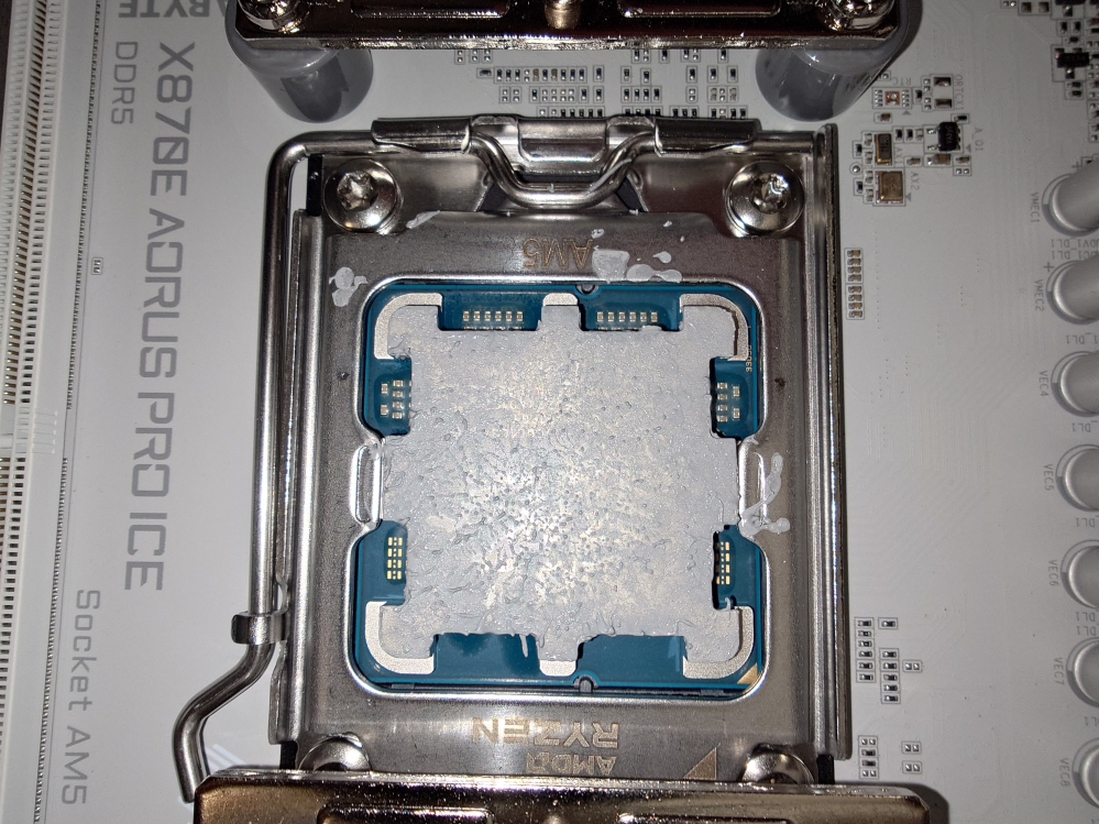 MicrosoftStoreのアプリの更新ができません。0x8... - Yahoo!知恵袋