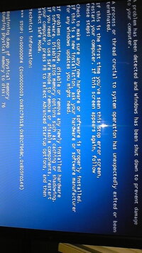 最近ずっとノートパソコンを使ってなくて久しぶりに開いたんですが、物凄... - Yahoo!知恵袋