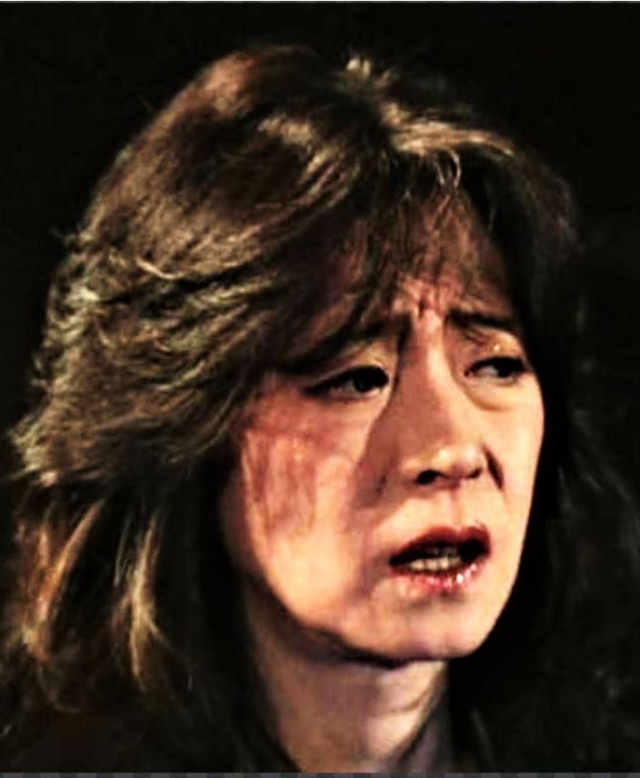 中森明菜は、40周年記念の時に、レコード大賞特別賞は、逃しましたね... - Yahoo!知恵袋